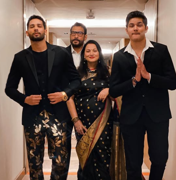 Siddhant Chaturvedi Biography, Age, Height, Girlfriend 2025