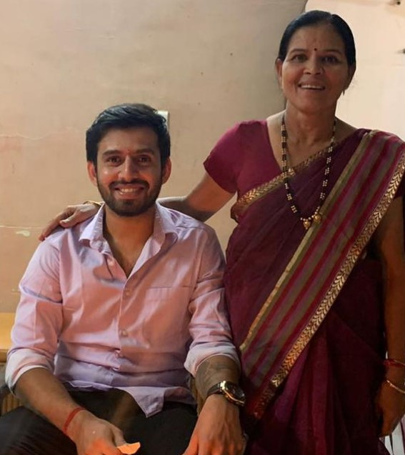Jitesh Sharma Age, Height, Girlfriend, Wife, Family, 2025