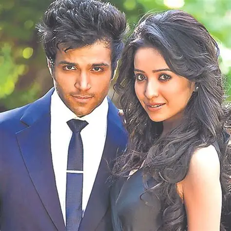 Asha Negi Age, Height, Biography, Boyfriend, Shows 2025