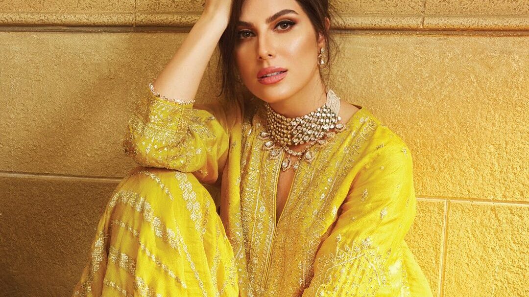 Elnaaz Norouzi Biography, Age, Height, Husband, Movies & TV Shows, Net ...